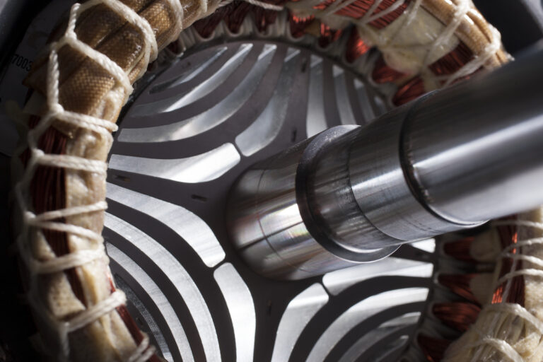 Motori sincroni a riluttanza SynRM e azionamenti: la qualità ABB